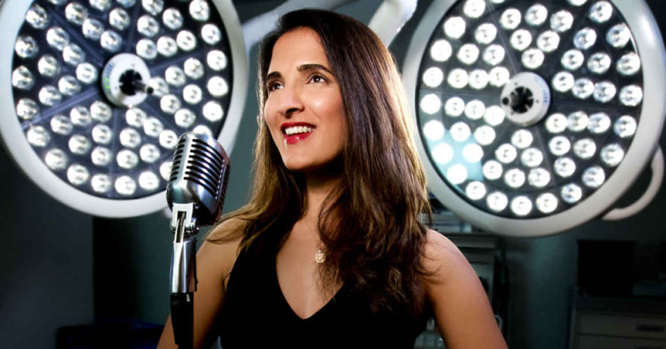 The OHNI Voice Book: Straight Talk with Dr Reena Gupta