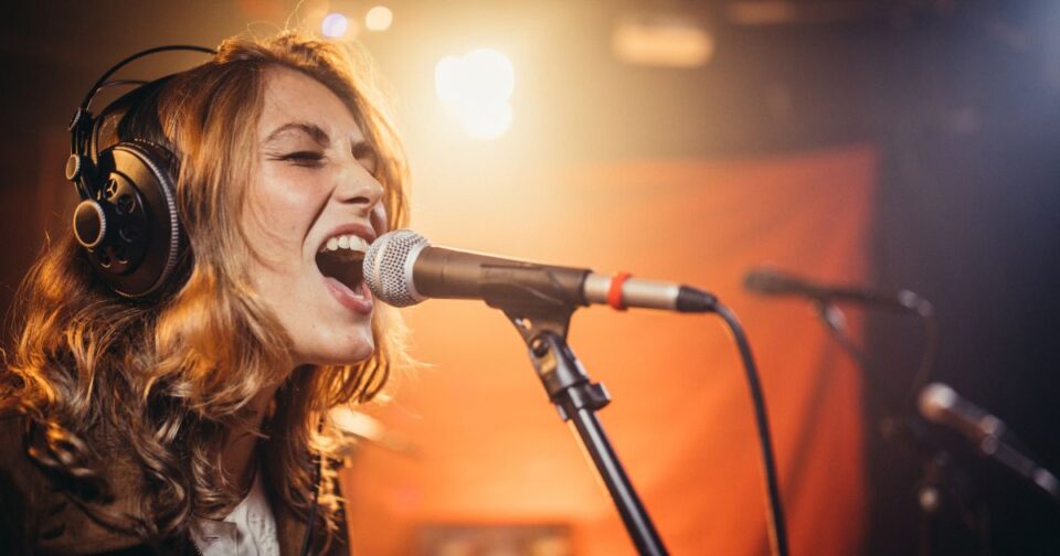 How to Help Singers Explore and Extend Their Vocal Range ⏱ 3 Mins